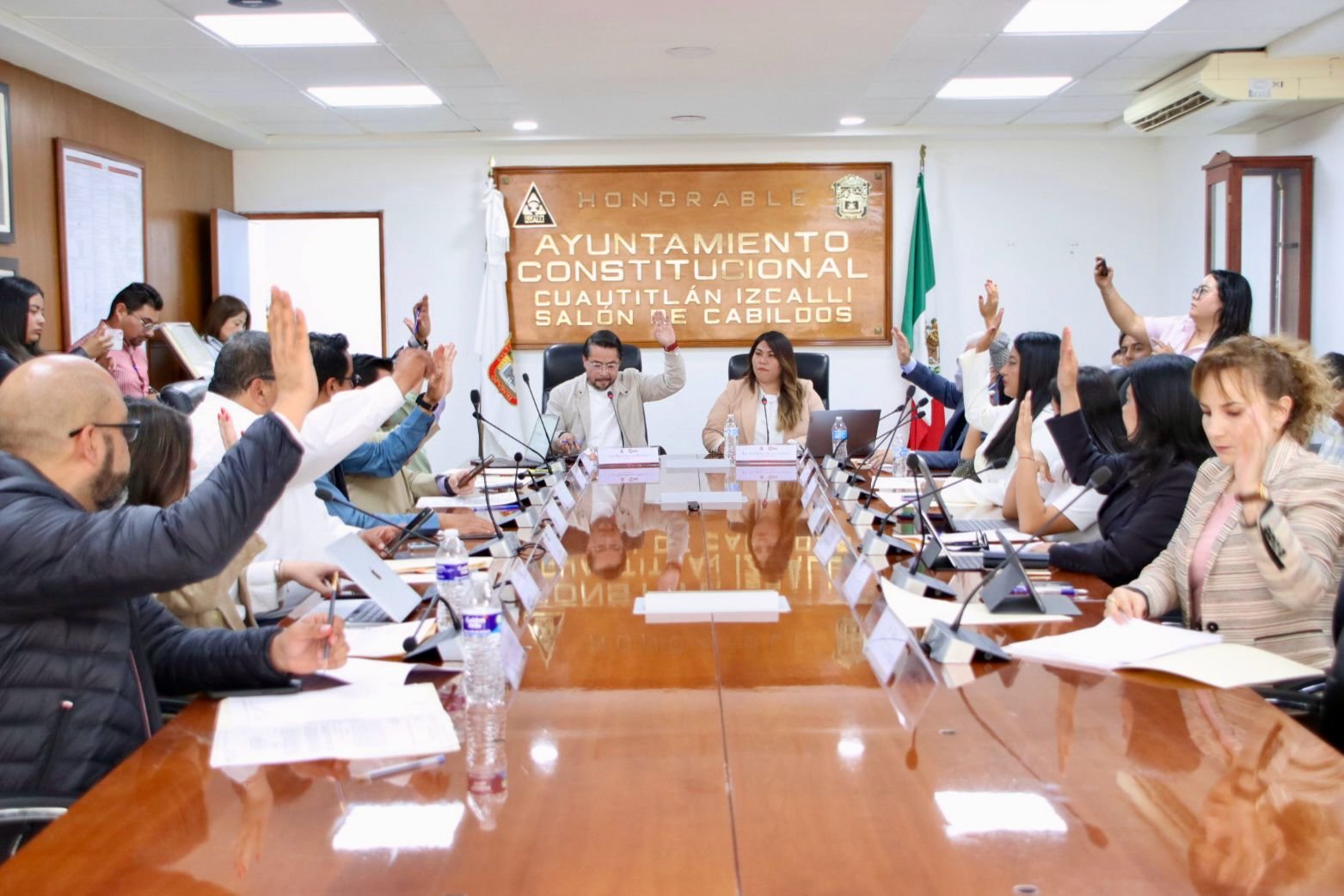 CABILDO DE CUAUTITLÁN IZCALLI APRUEBA CONVOCATORIAS PARA DESIGNAR DEFENSOR MUNICIPAL DE DERECHOS ...